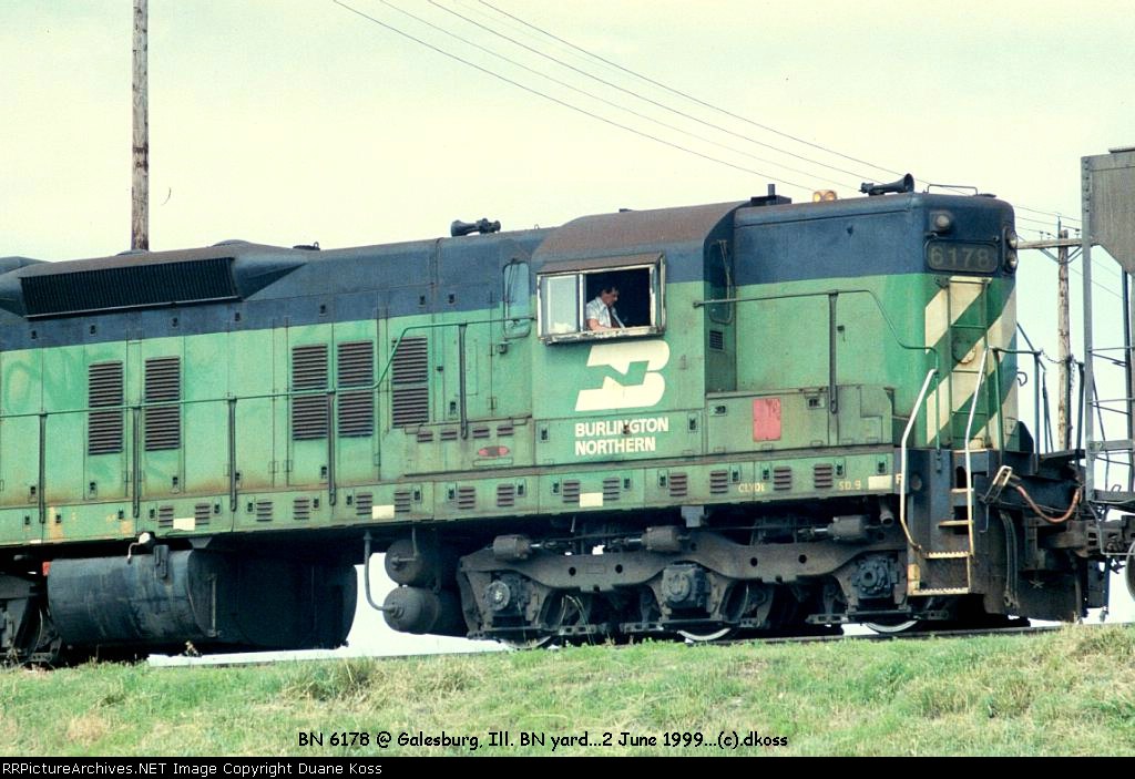 BN 6178 (ex-CB&Q 431) working at BN yard
